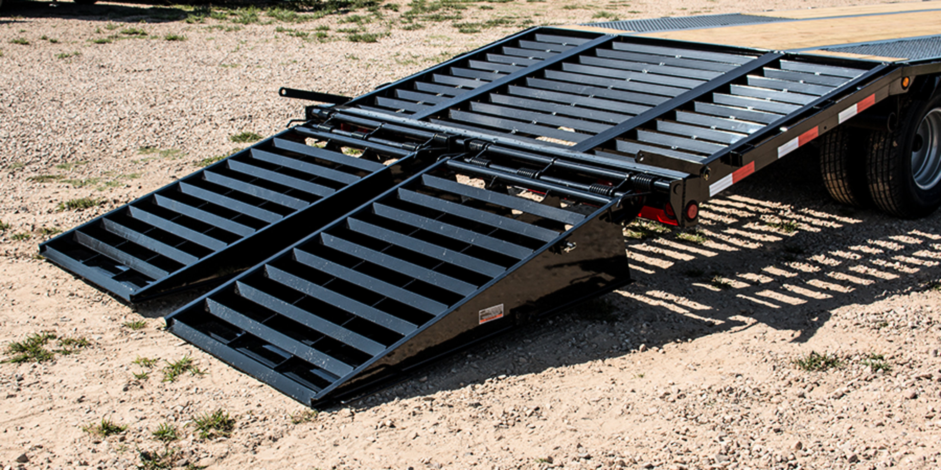 [BYO] Low-Pro Pintle Hook Trailer w/12" 19 lb I-Beam Frame 22,000 Lb