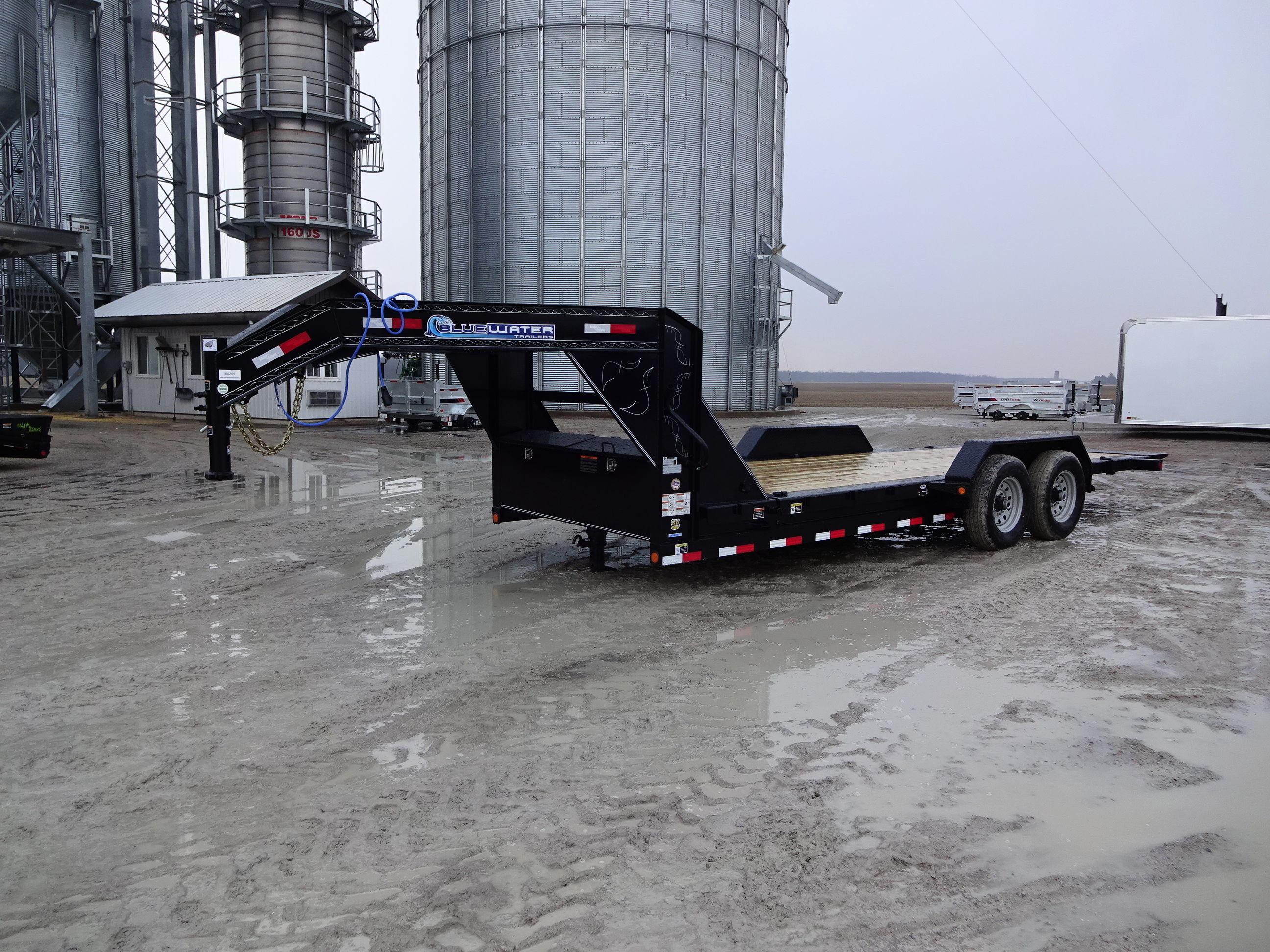 [BYO] Gooseneck Tilt-N-Go Tilt Deck Trailer 14,000 Lb