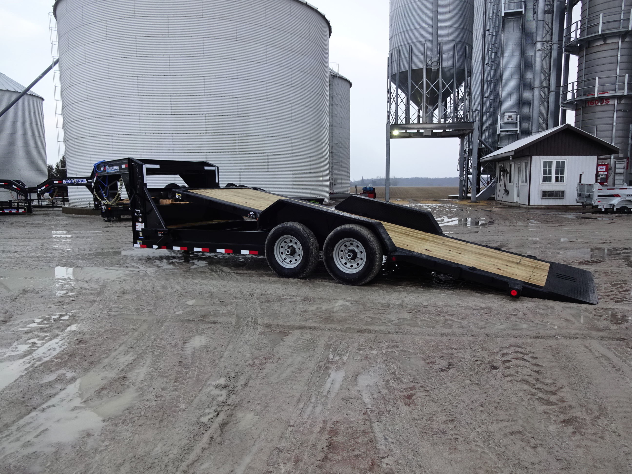 [BYO] Gooseneck Tilt-N-Go Tilt Deck Trailer 14,000 Lb