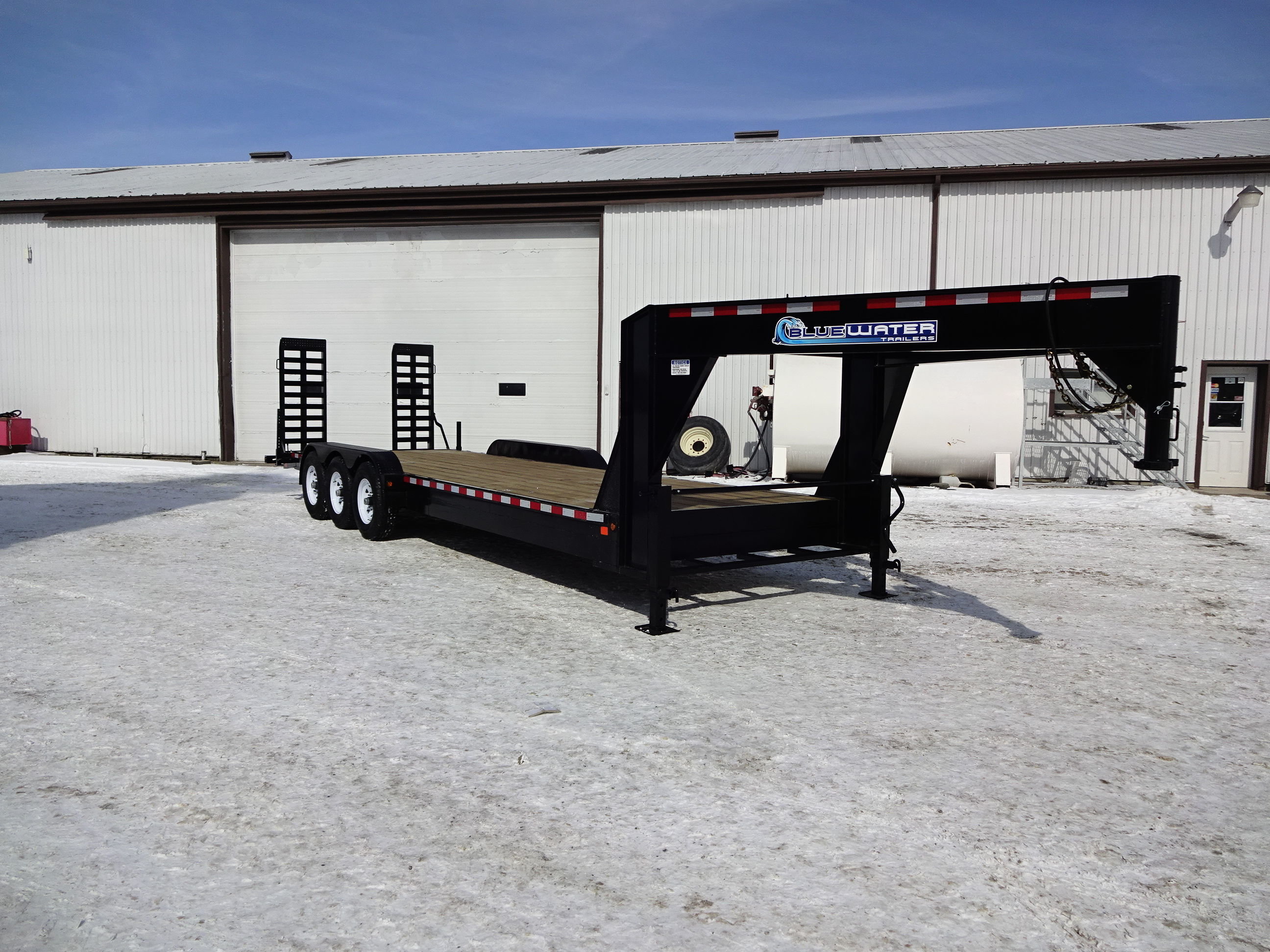 [BYO] Gooseneck Equipment Trailer 22,680 lbs. GVWR
