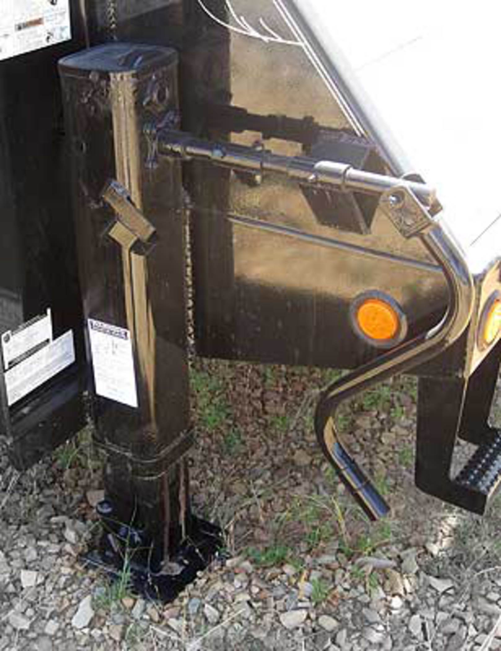 [BYO] Standard Pintle Hook Trailer w/8" 10 lb I-Beam Frame 14,000 Lb